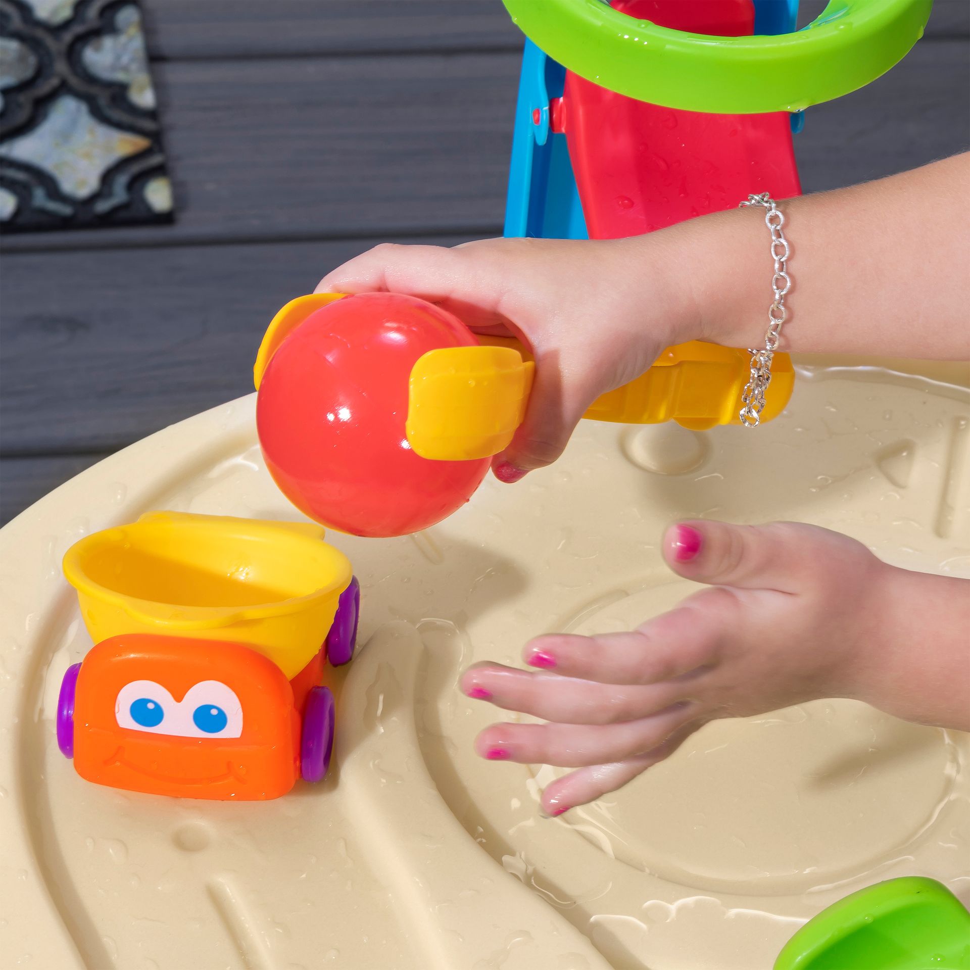 Step2 Ball Buddies Adventure Center kopen - Toys and Garden